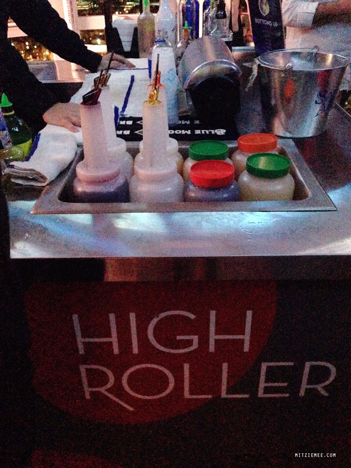 High Roller with open bar - A night out in Vegas - Las Vegas Blog