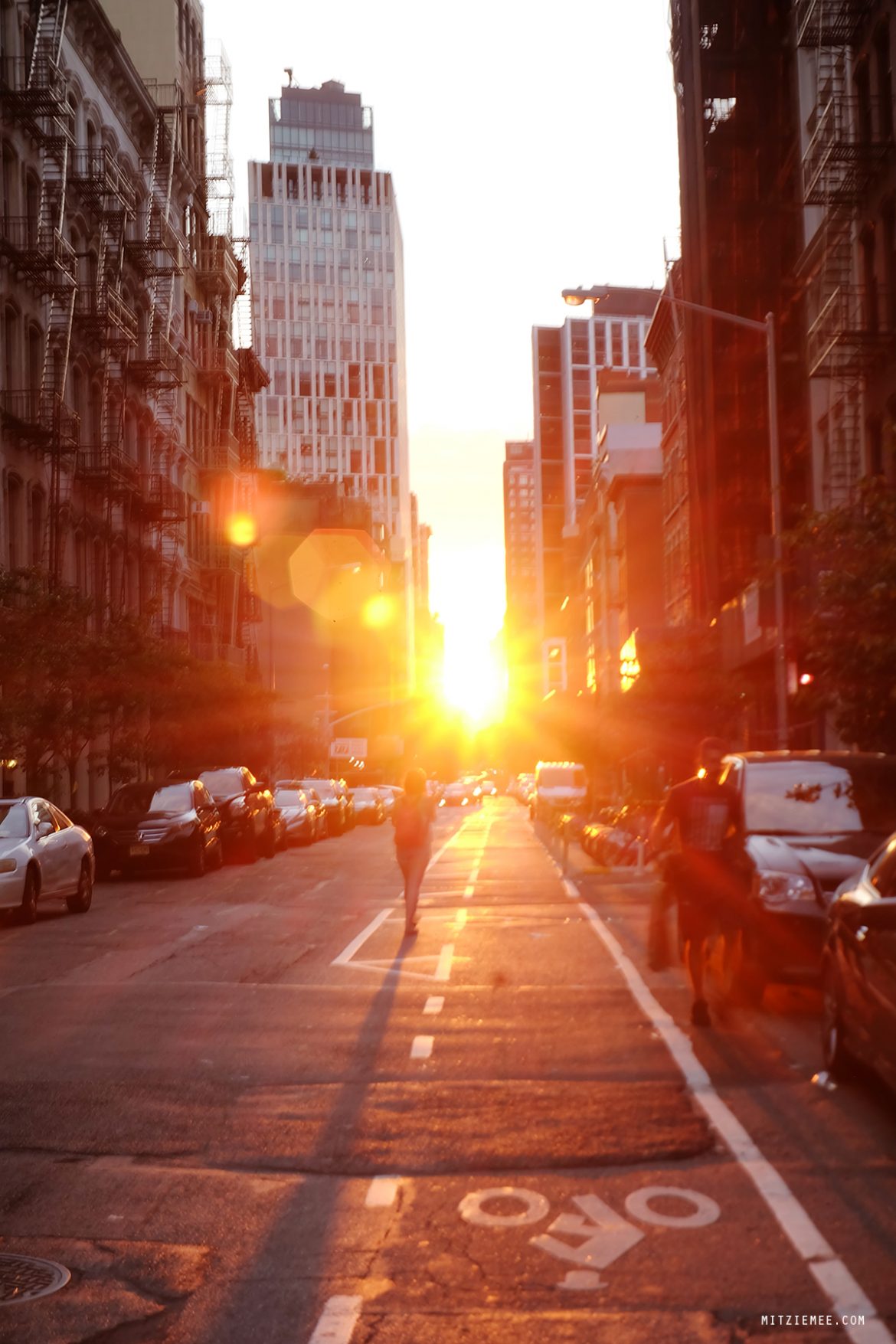 NYC: Zombie walk in Lower Manhattan - Mitzie Mee