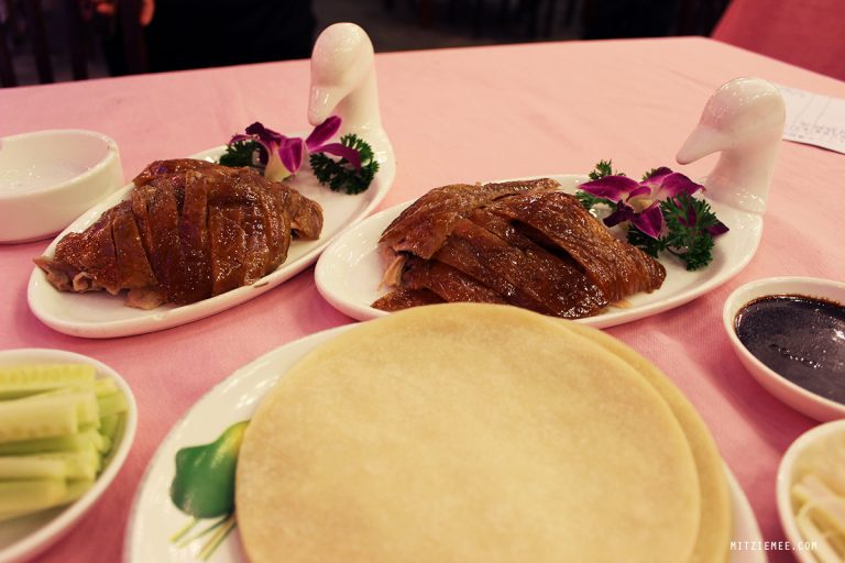 A walk under the paper lanterns - Ghost Street - Gui Jie - Beijing Blog