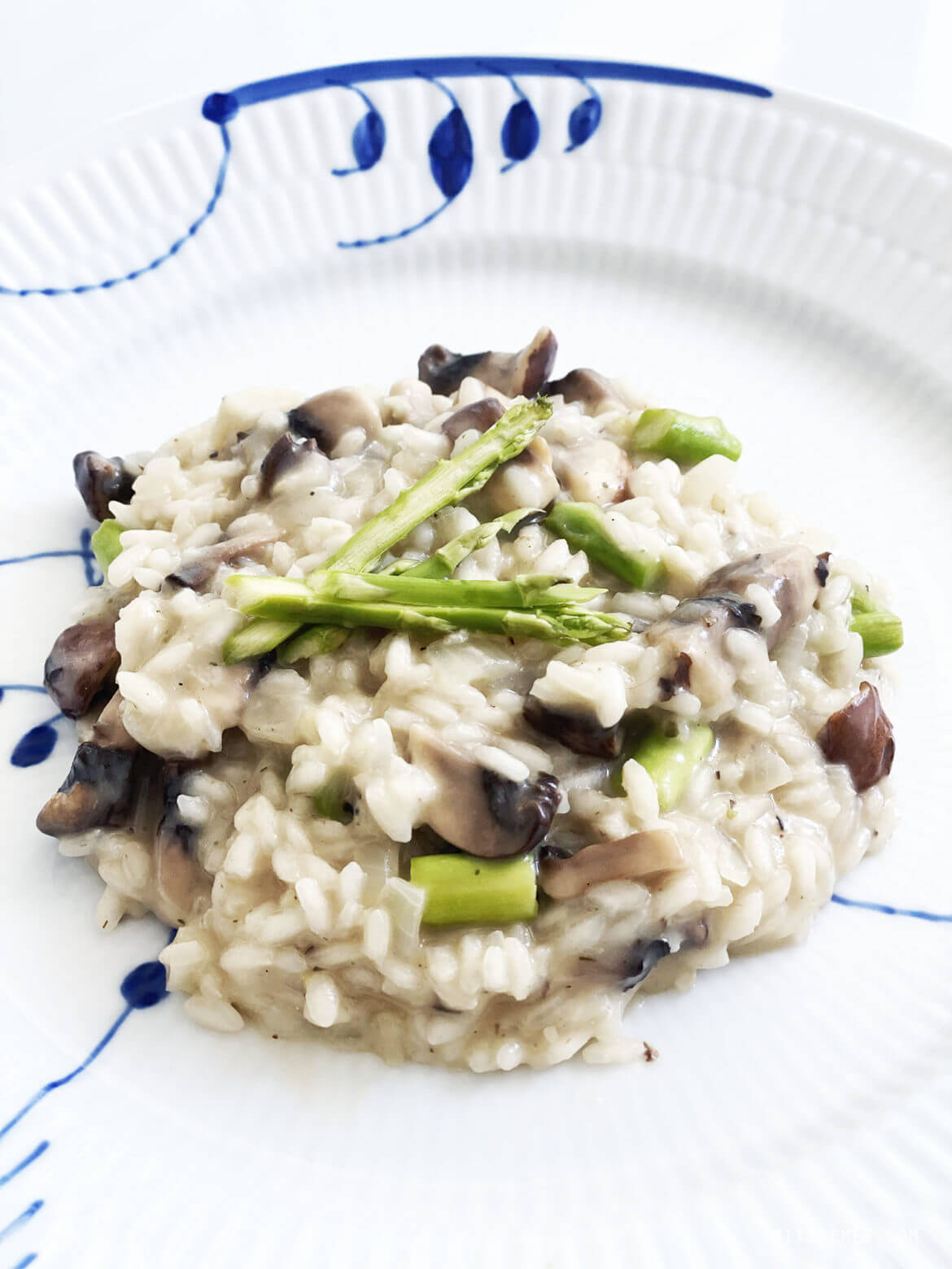 Asparagus & Mushroom Risotto - Easy recipe - Mitzie Mee