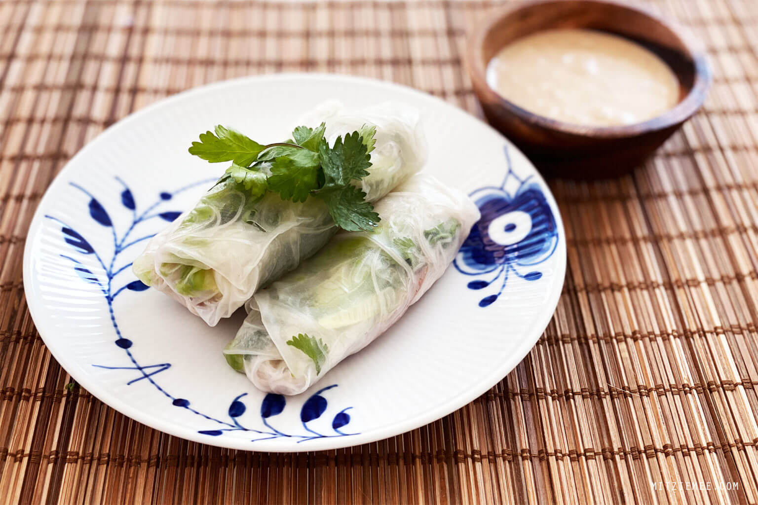Rice paper rolls with roast duck and avocado - Recipe - Mitzie Mee