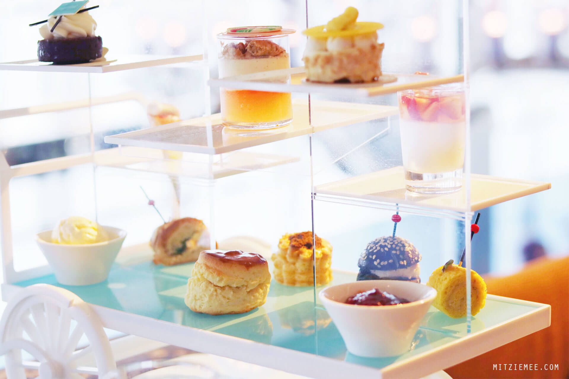 Hong Kong: Afternoon tea at Café 103 at The Ritz-Carlton - Mitzie Mee