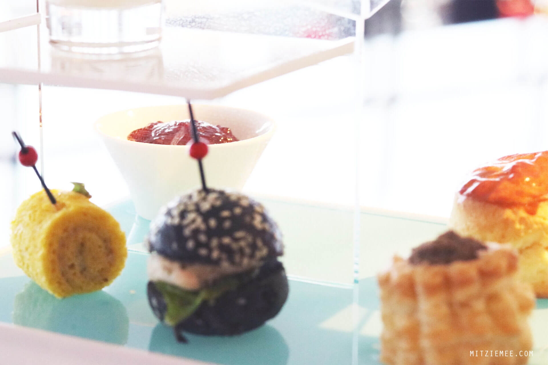 Hong Kong: Afternoon tea at Café 103 at The Ritz-Carlton - Mitzie Mee