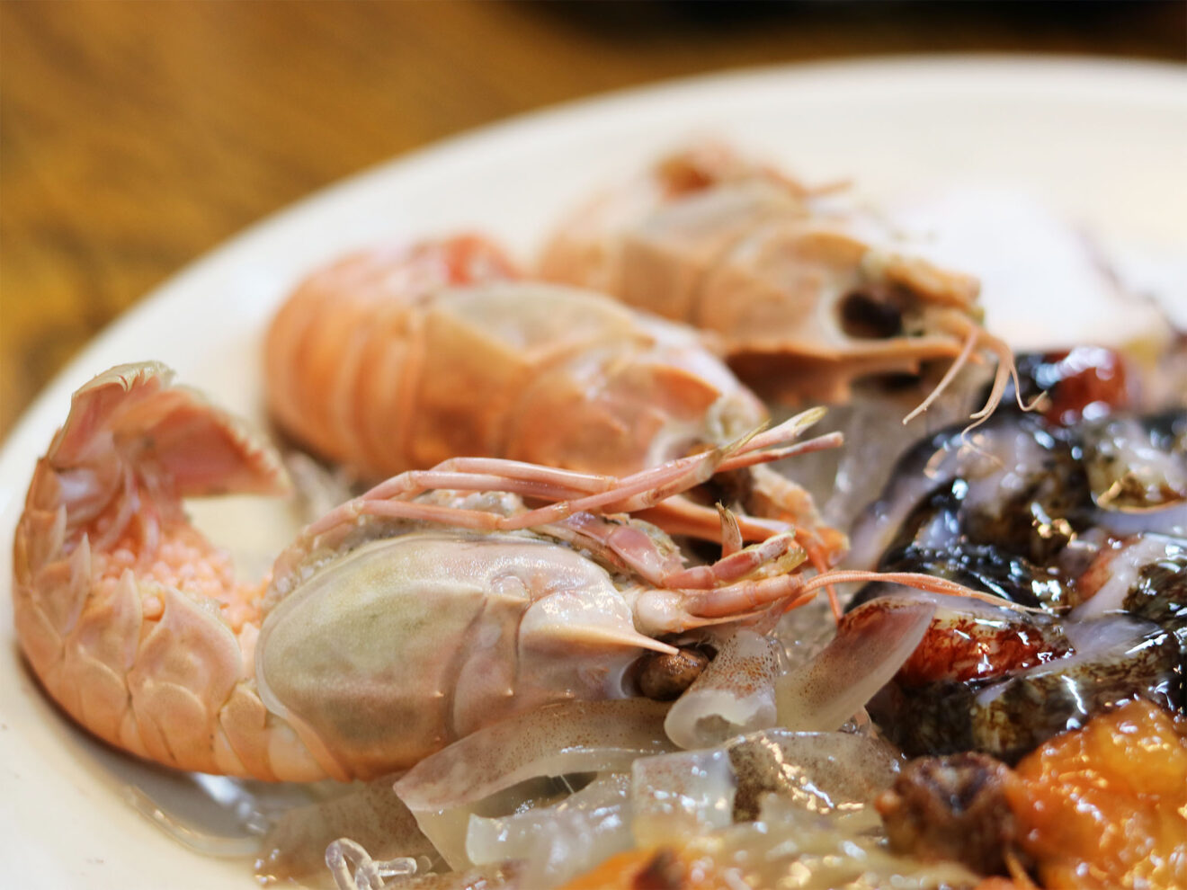 Korea: The night we ate a grilled fish head - Mitzie Mee