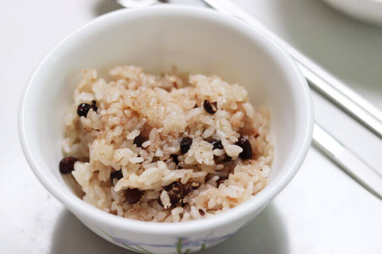 Korean Red Bean Rice (Pat Bap) - Mitzie Mee