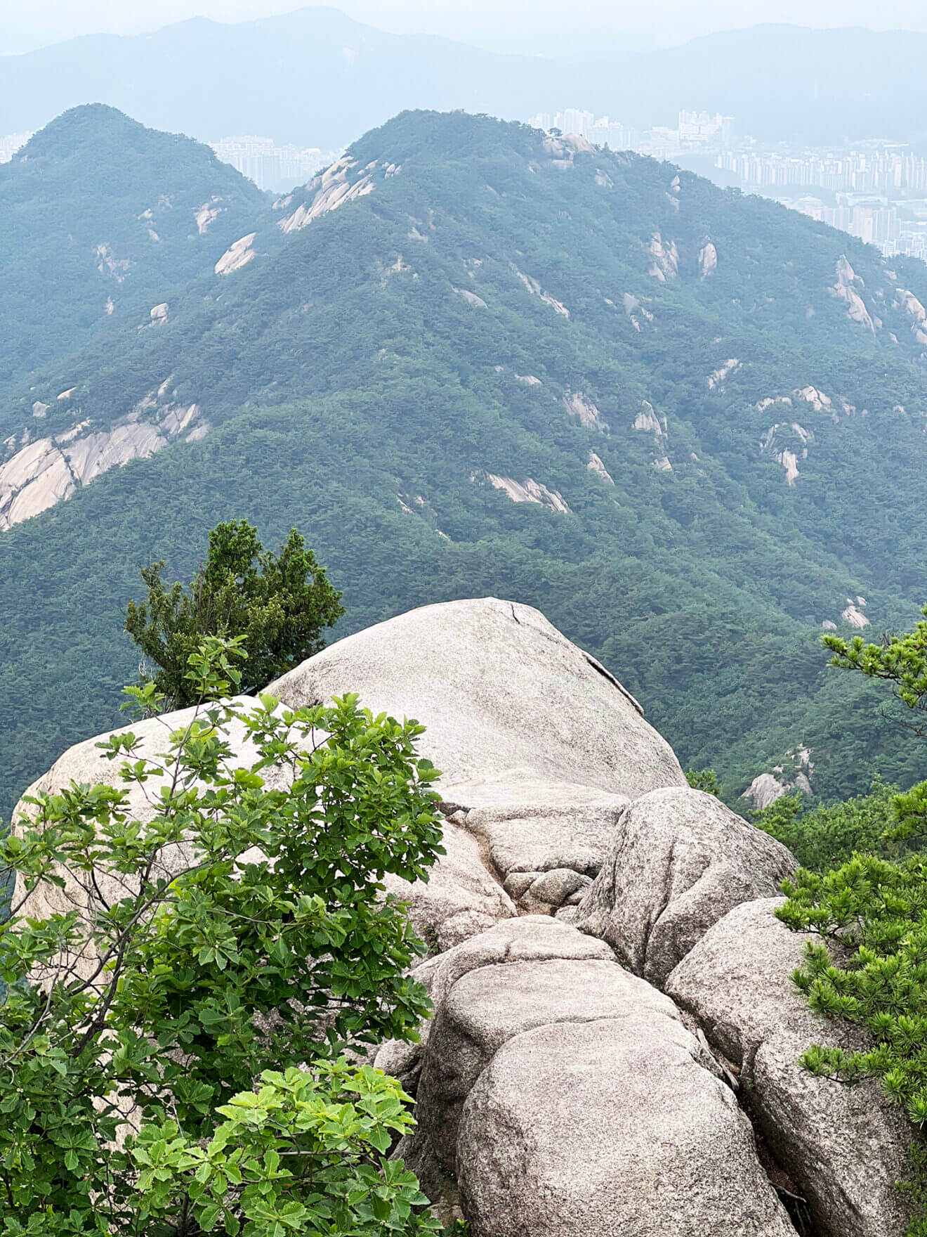 Seoul: Suraksan - A hike to the top - Mitzie Mee