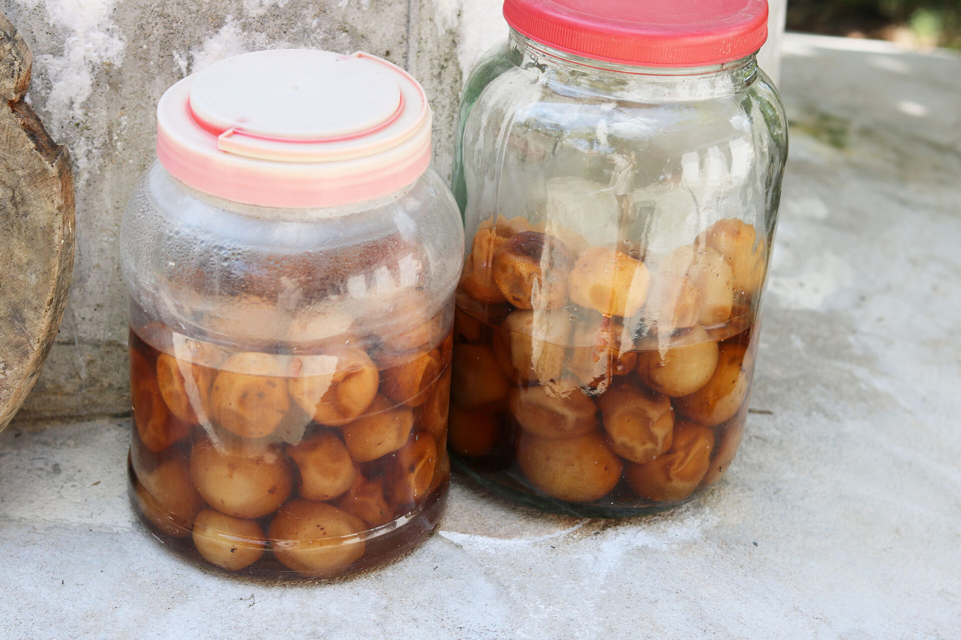 Recipe: Cambodian Pickled Lime Soup With Beef (Ngam Ngov Sach Ko) - Mitzie Mee