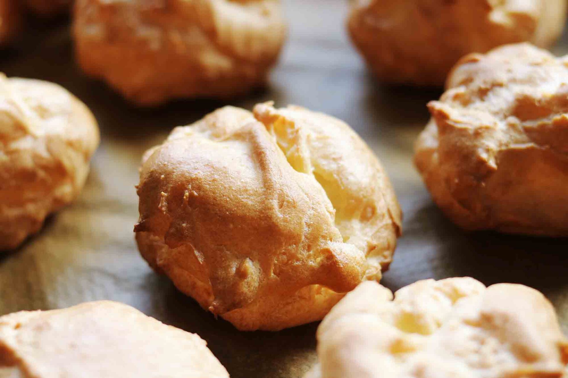 Recipe: Vandbakkelser - Danish Cream Puffs - Mitzie Mee