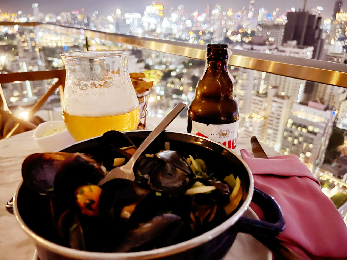 Moules Frites with a view - Belga Rooftop Bar & Brasserie - Bangkok Blog