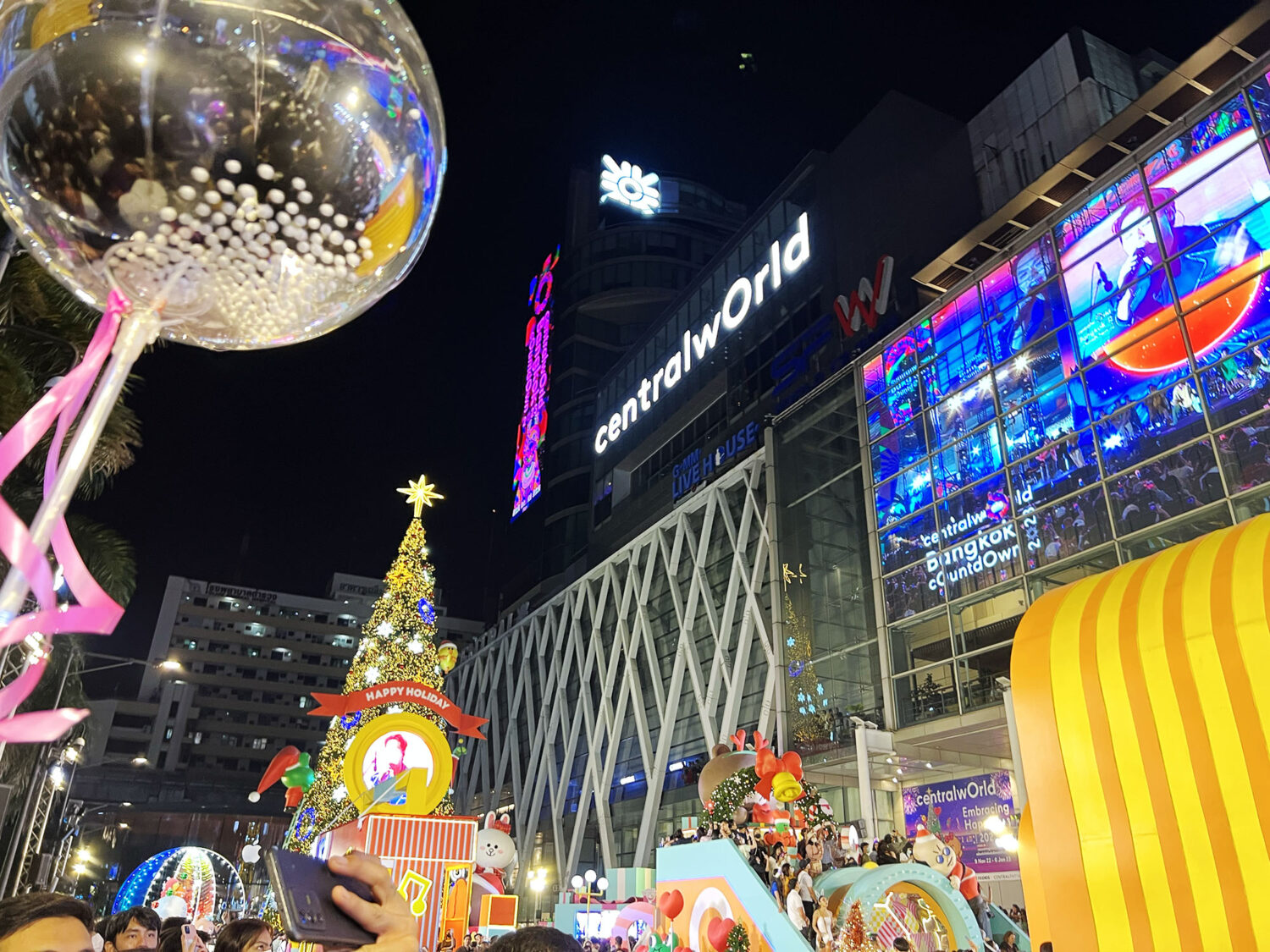 New Year's Eve in Bangkok - The CentralWorld Countdown